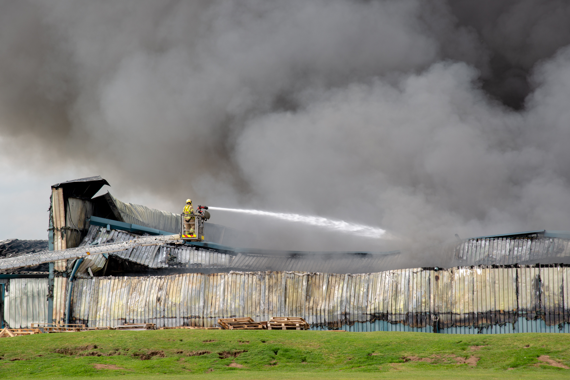 Firefighting operations scaled back at Sywell aerodrome ...